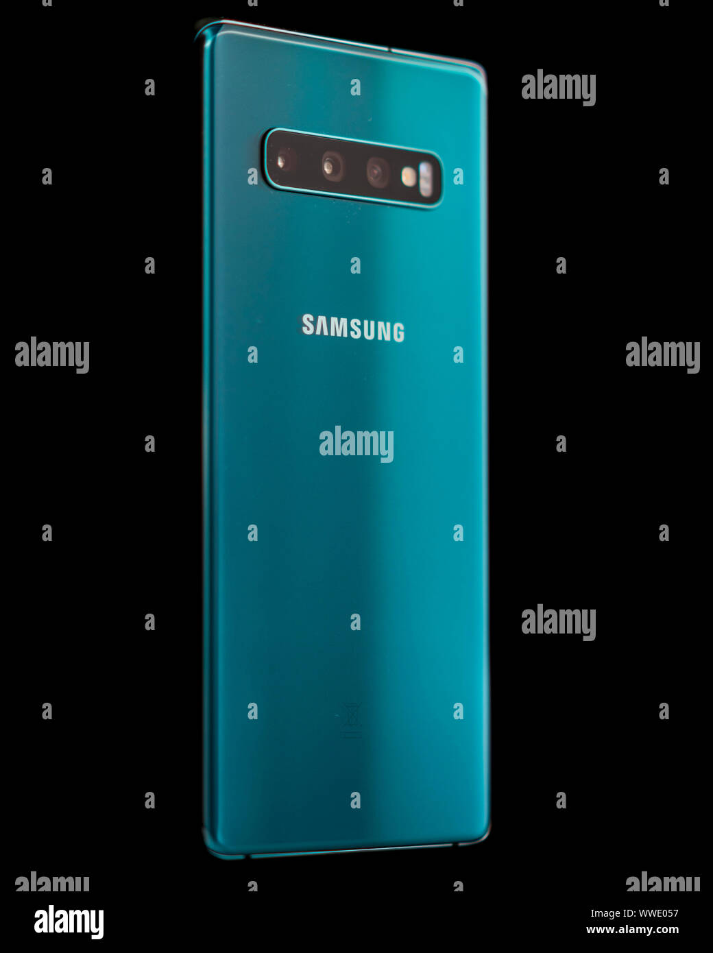 Samsung galaxy s10+ product photography Stock Photo - Alamy