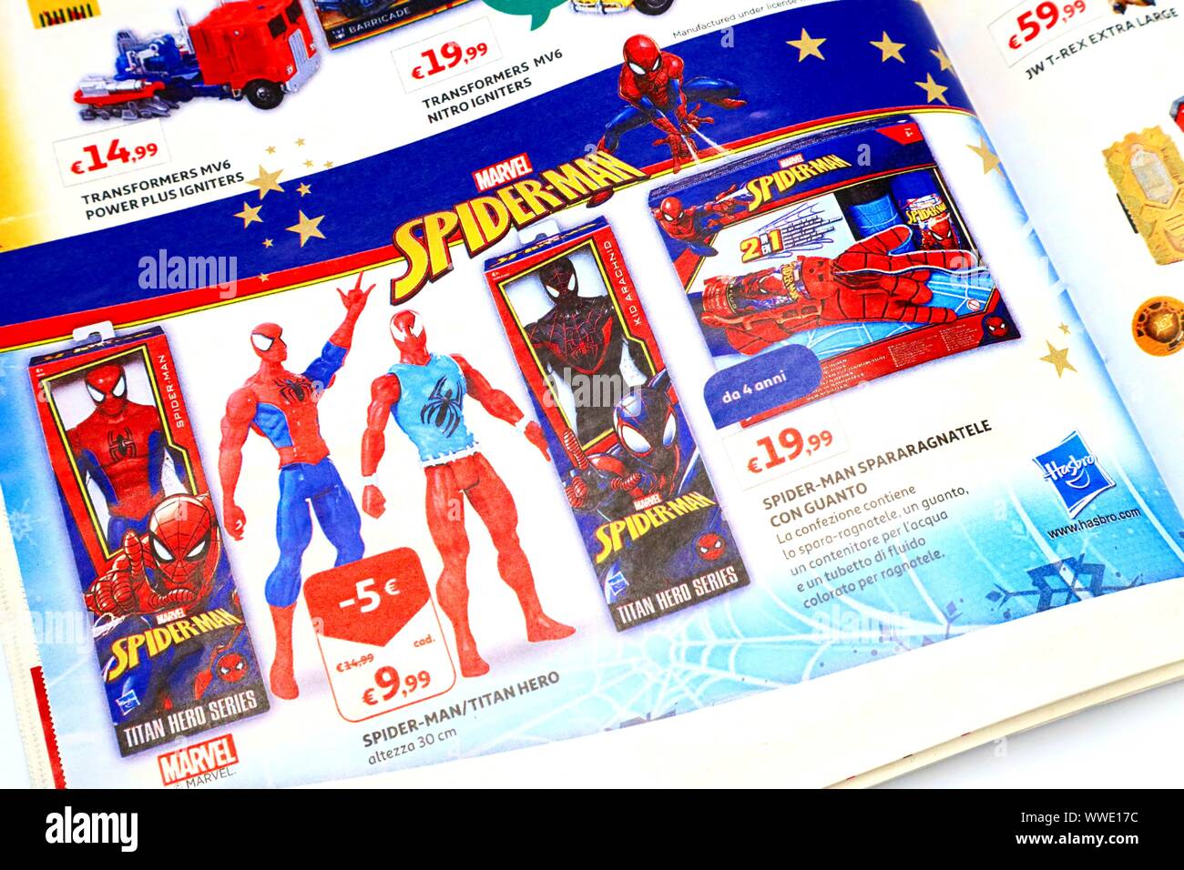 Boy market magazines hi-res stock photography and images - Alamy