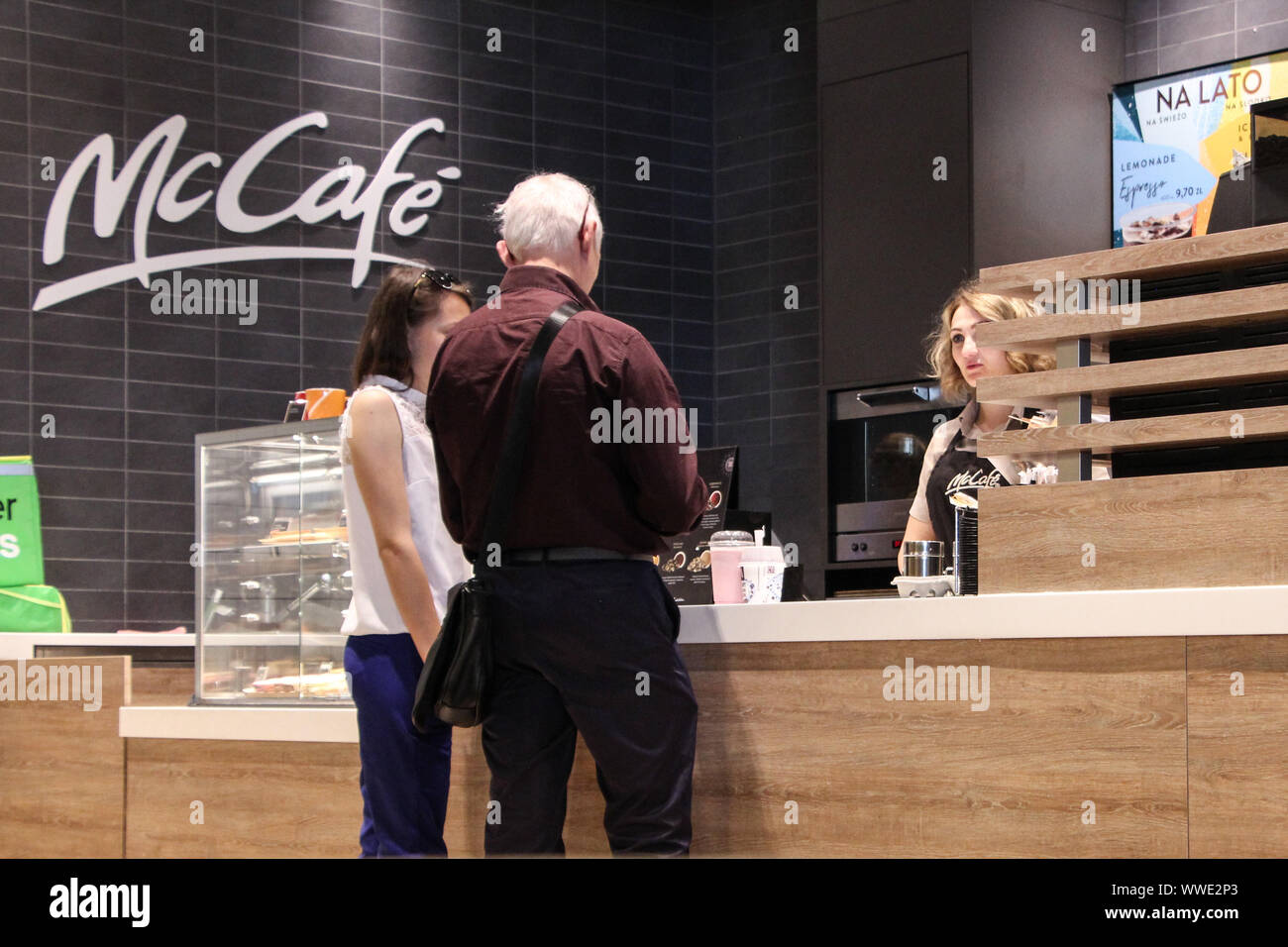 Mccafe interior hi-res stock photography and images - Alamy
