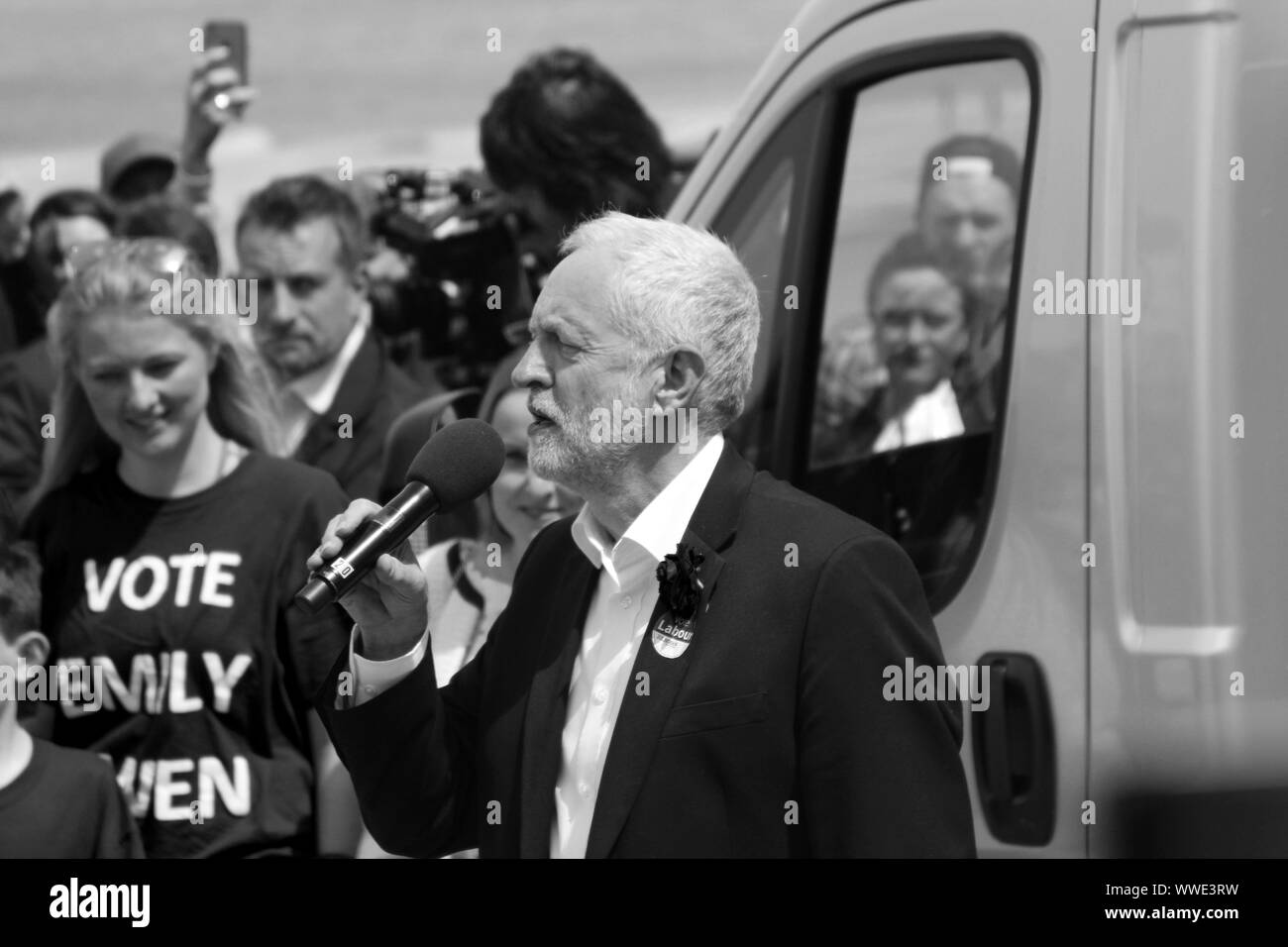 Corbyn and the labour party Black and White Stock Photos & Images - Alamy