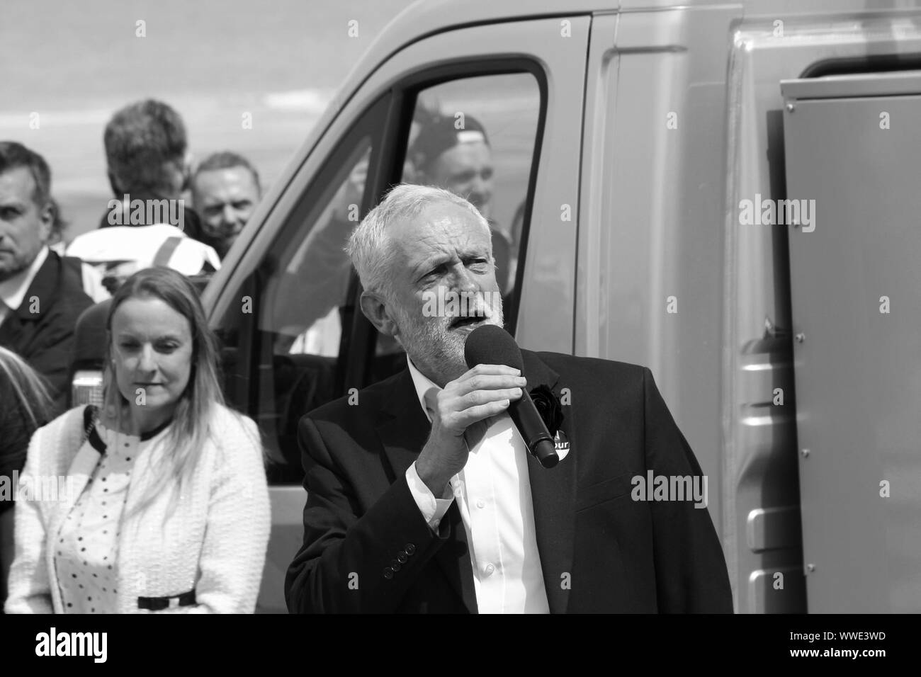 Corbyn and the labour party Black and White Stock Photos & Images - Alamy
