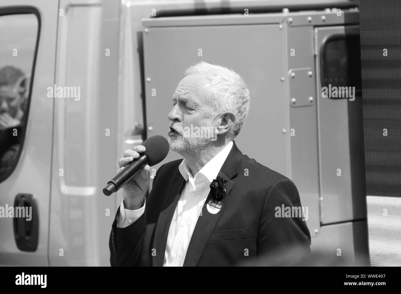 Corbyn and the labour party Black and White Stock Photos & Images - Alamy