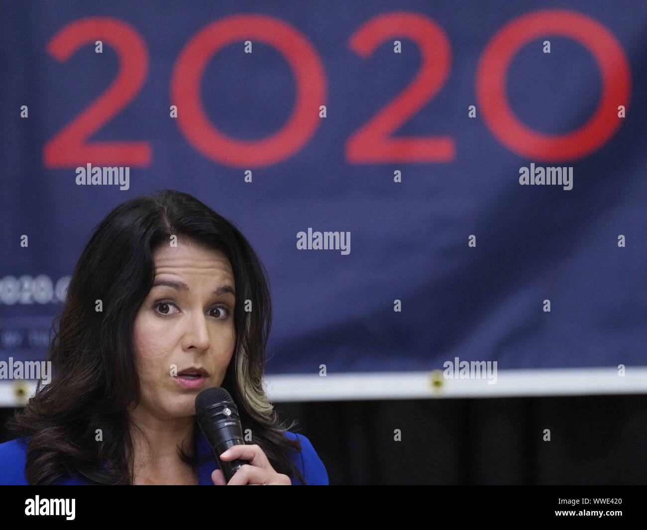 Hopeful gathering hi-res stock photography and images - Alamy