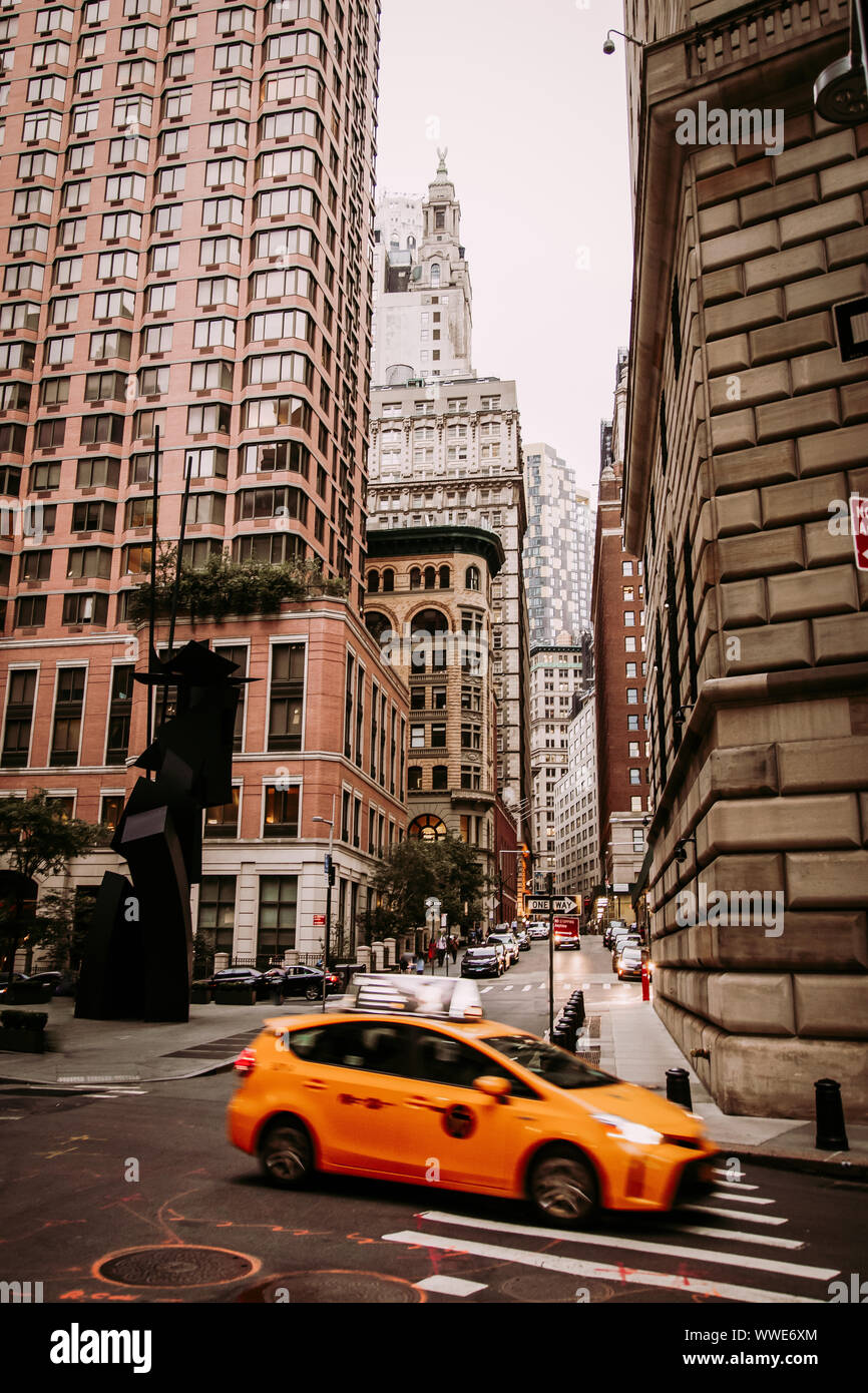 Yellow New York Cab on Lower Manhattan street, USA Stock Photo - Alamy