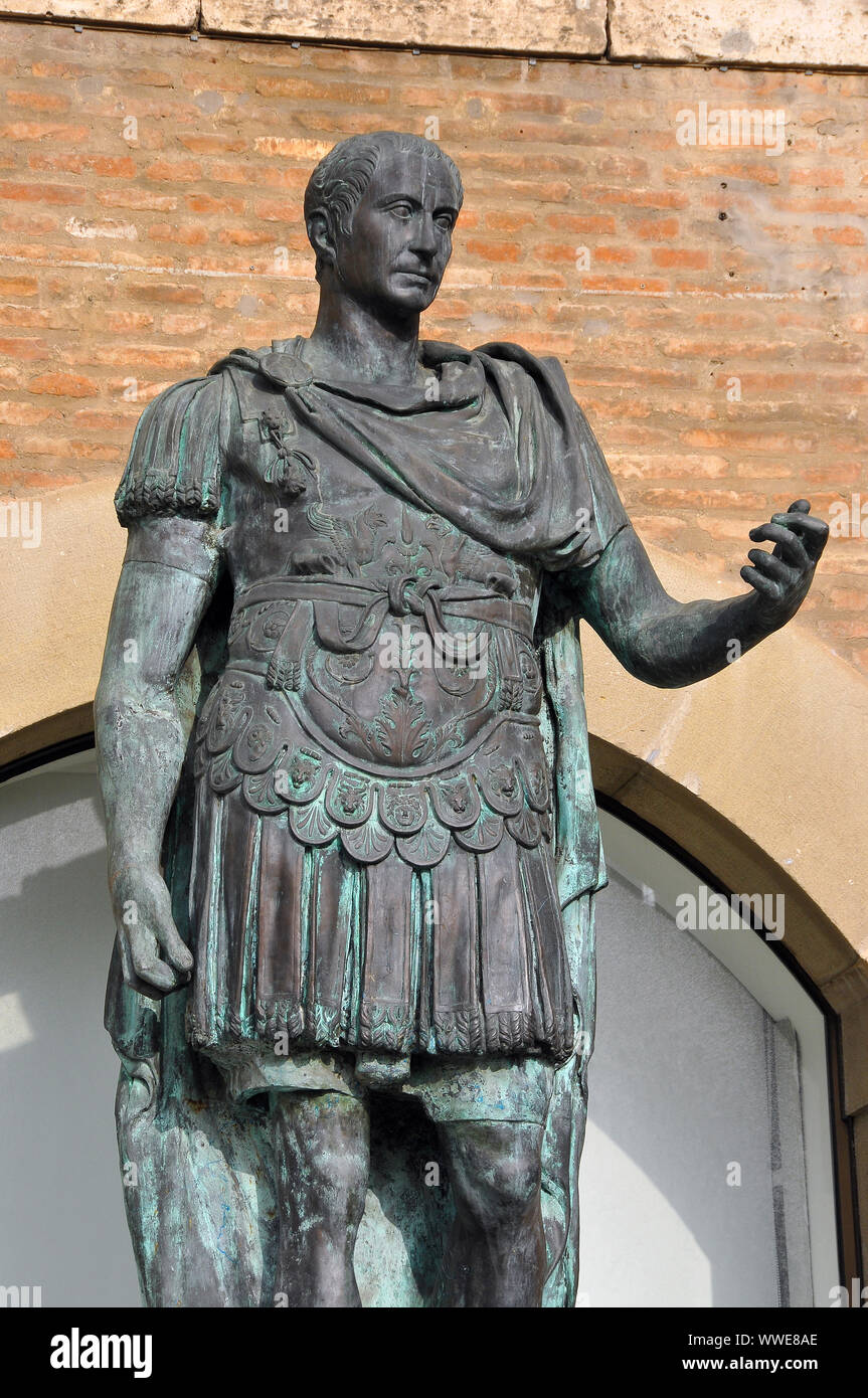 Statue of Iulius Caesar, Rimini, Italy, Europe Stock Photo - Alamy