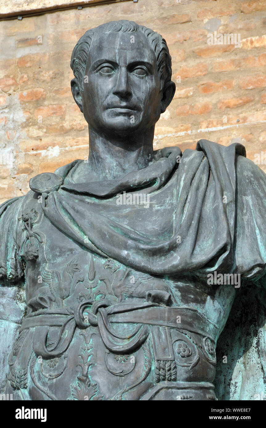 Statue of Iulius Caesar, Rimini, Italy, Europe Stock Photo - Alamy