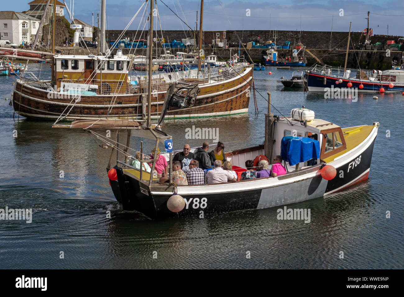 Colourful Pleasure Boats, Fishing Boats and Trawlers in Looe, Polperro ...