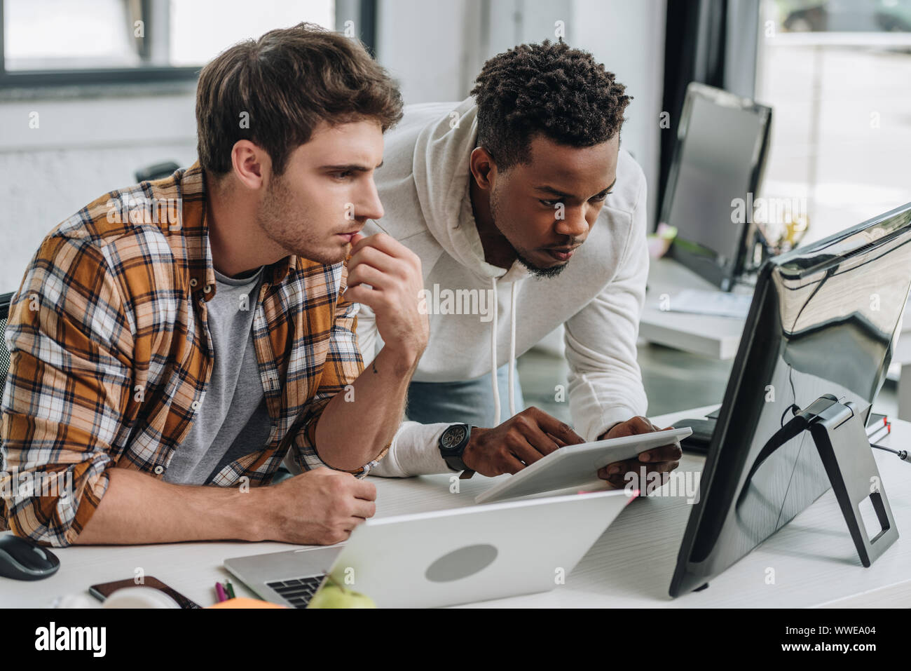 Coders work hi-res stock photography and images - Alamy