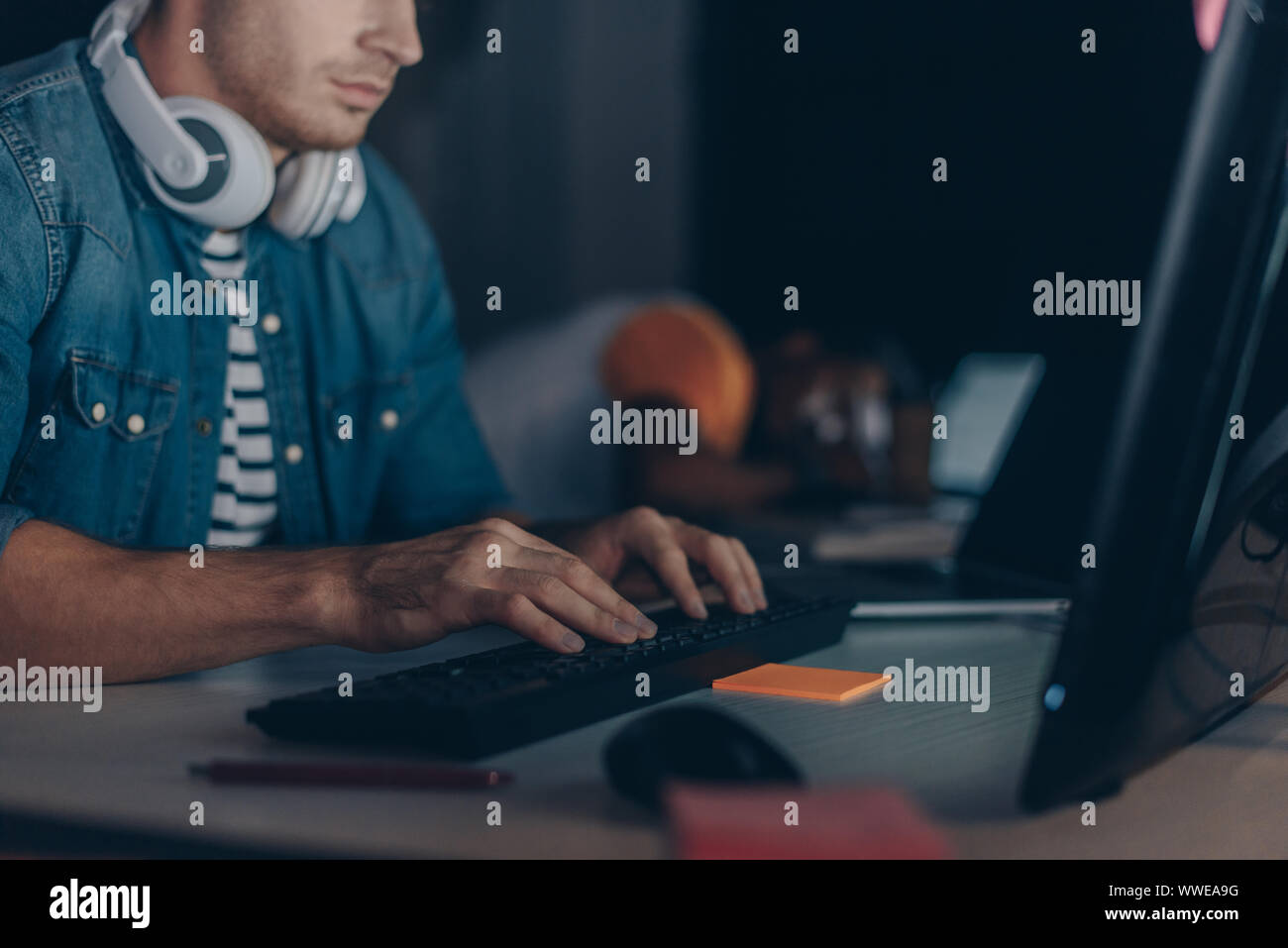 Coders african hi-res stock photography and images - Alamy