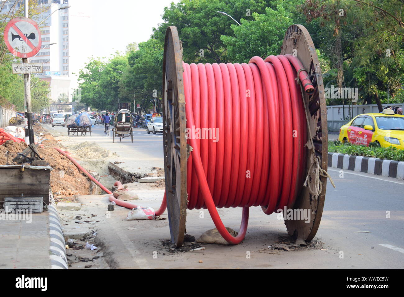 Large spool of electric cable wire hi-res stock photography and images ...