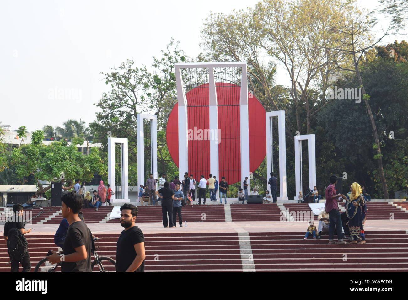 Dhaka shaheed minar hi-res stock photography and images - Alamy
