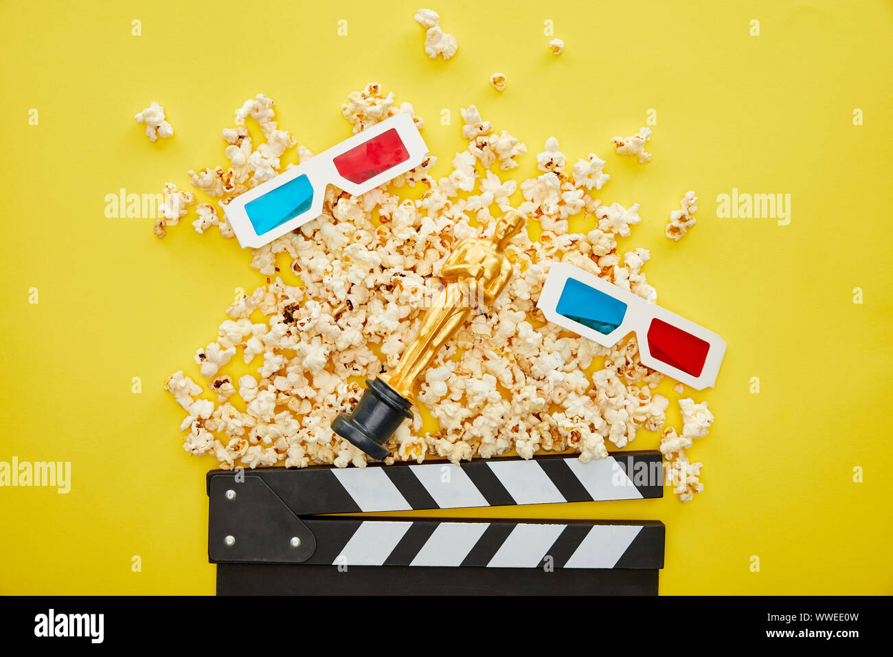 Oscar statuette hi-res stock photography and images - Alamy