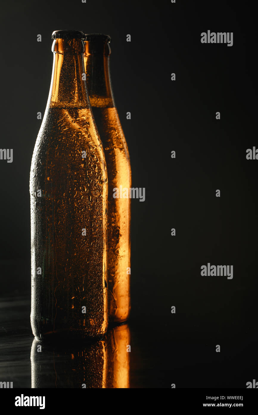 Glass bottles beer drops hi-res stock photography and images - Alamy