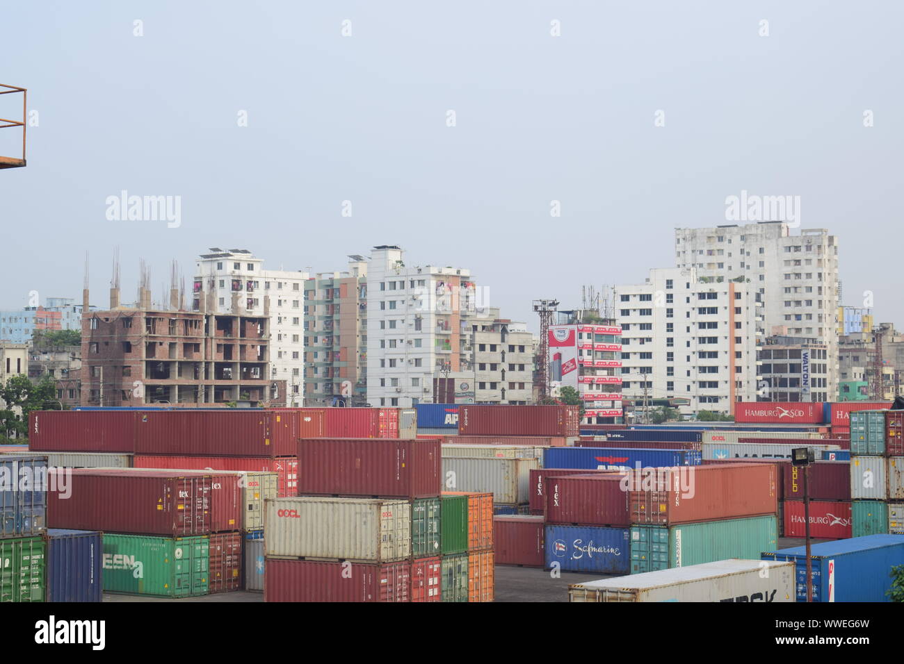 Dockyard of komolapur railway station Stock Photo - Alamy