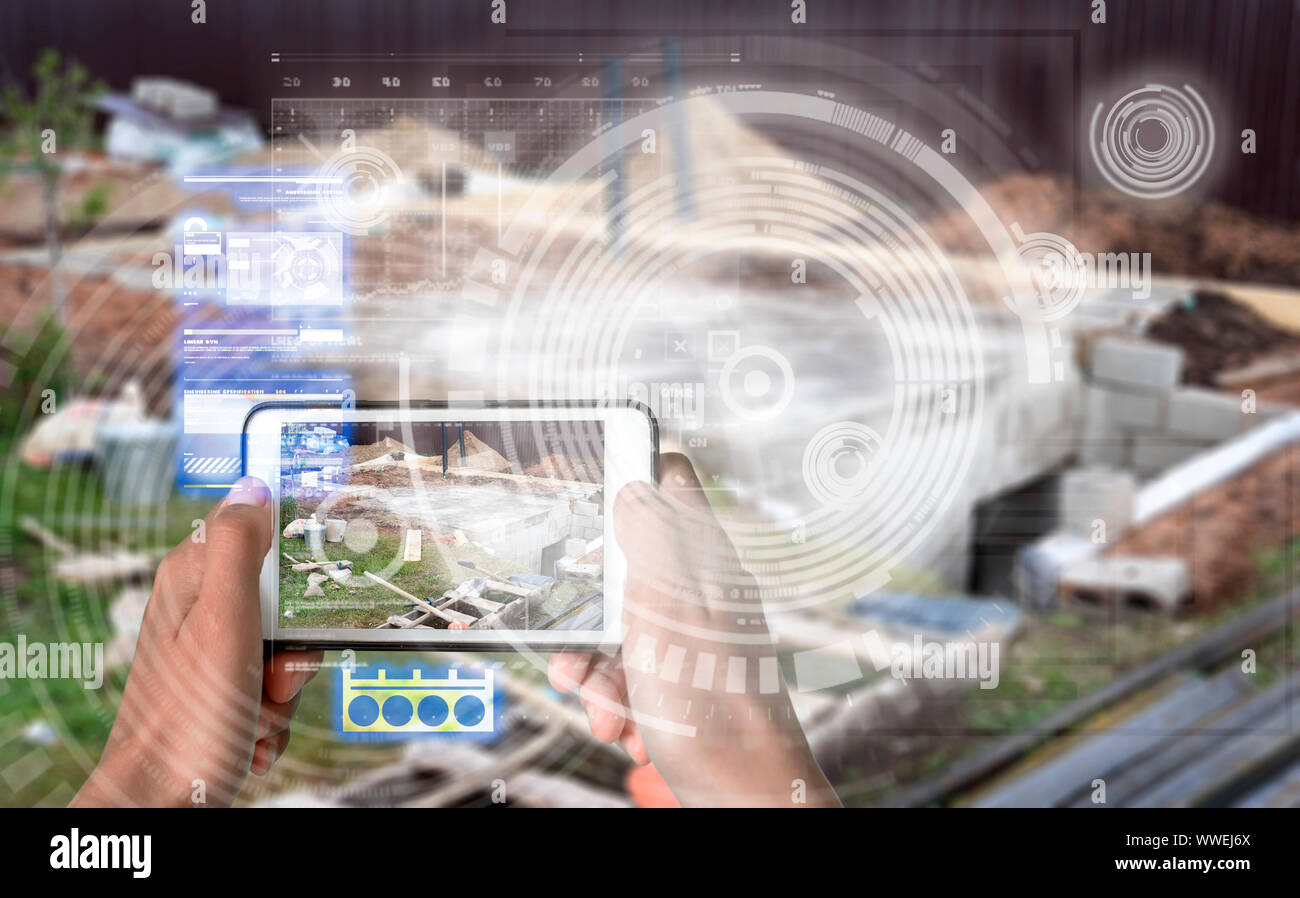 Augmented Reality Device Using Smart Technology Mixing Virtual And
