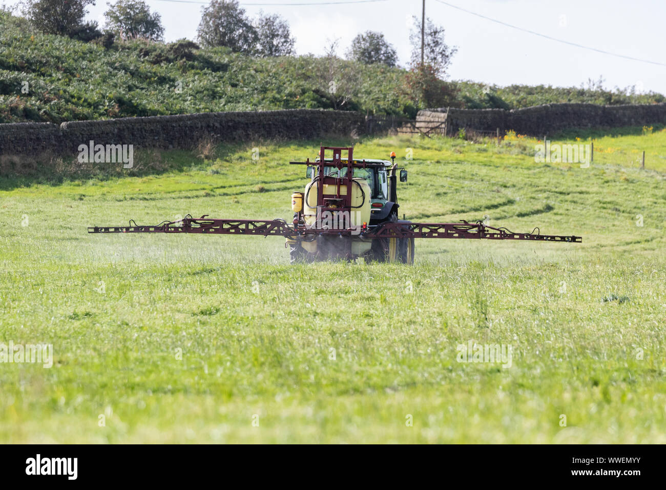 Liquid fertilizer hi-res stock photography and images - Alamy