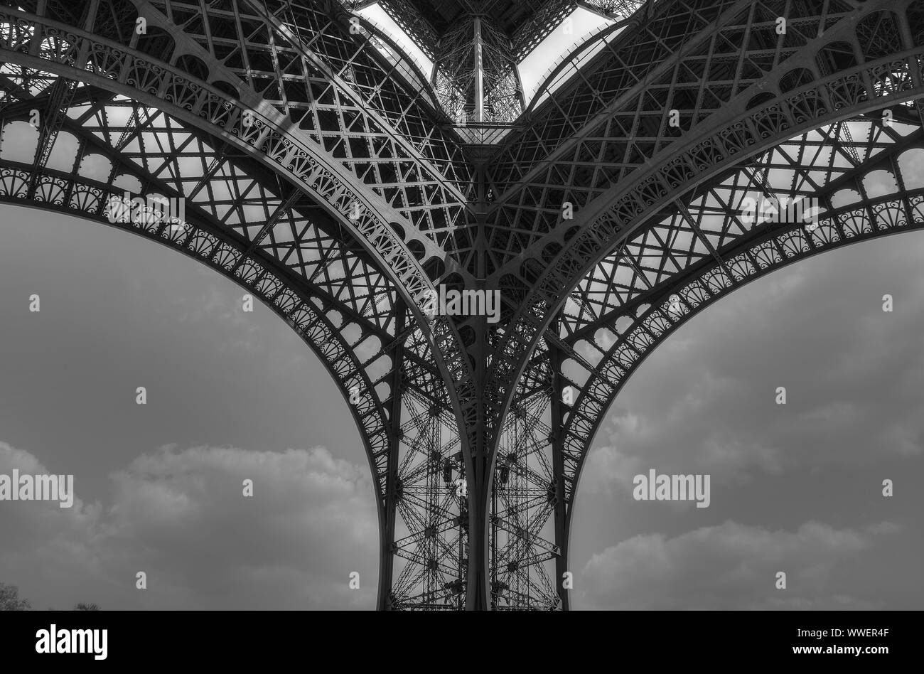 Paris ix Black and White Stock Photos & Images - Alamy