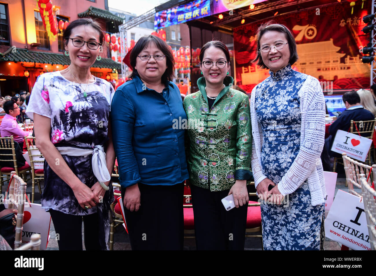 黄萍 (Ping Huang)is a General Secretary of London Chinatown Chinese ...