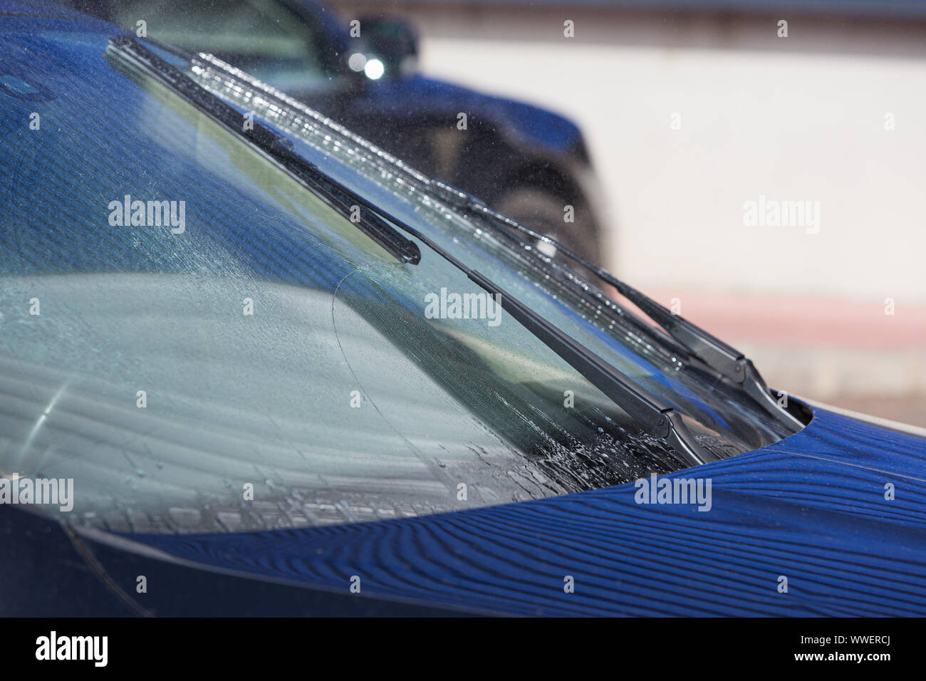 Windscreen wipers and dirt hi-res stock photography and images - Alamy