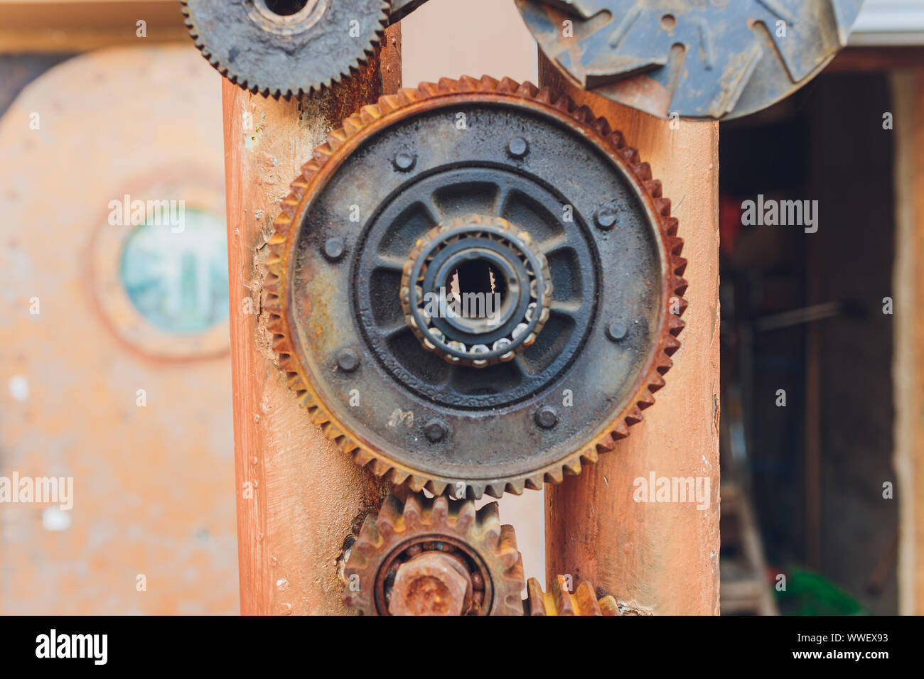 Collage gears clock hi-res stock photography and images - Alamy