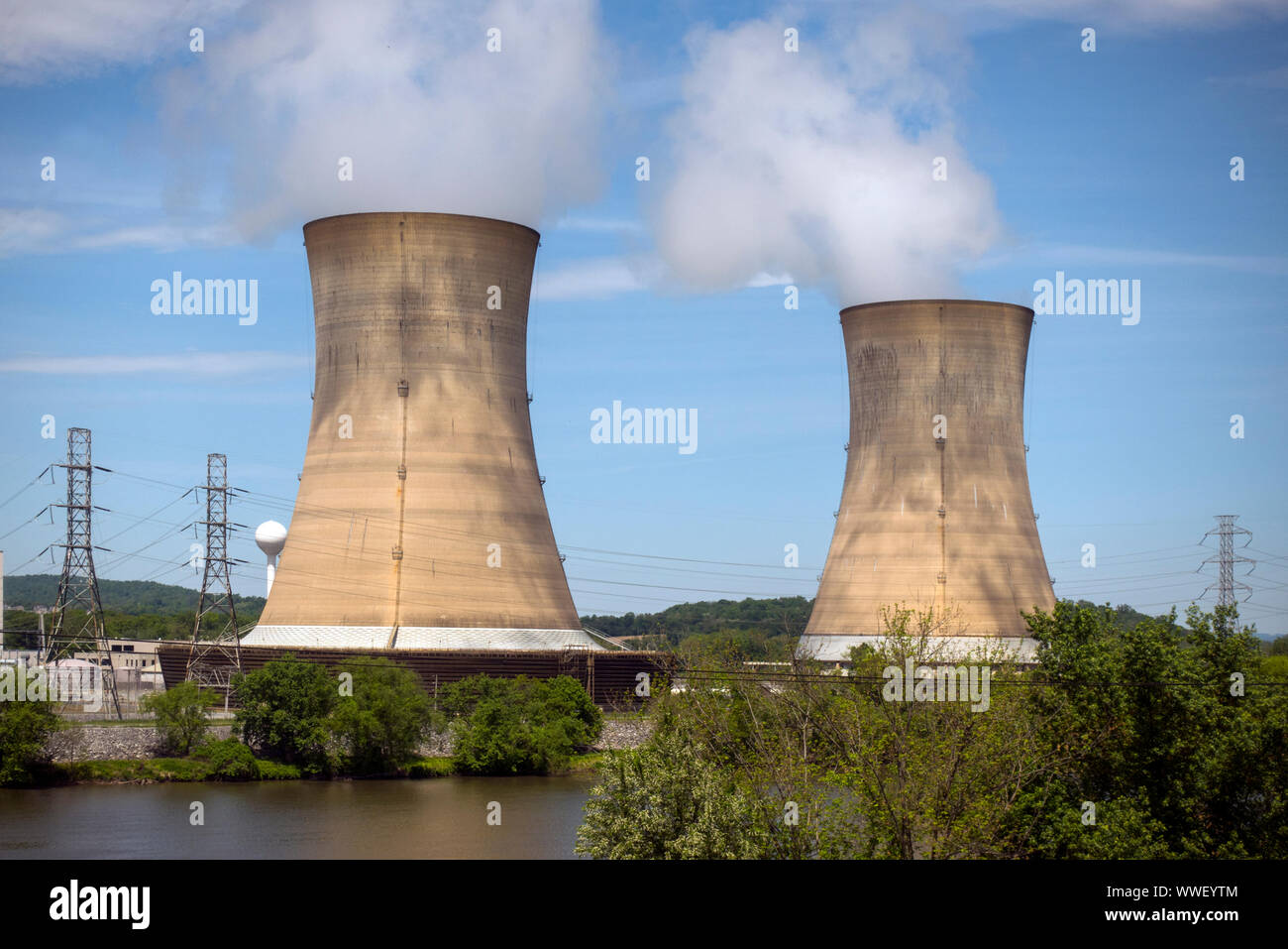 Three Mile Island Nuclear generating station PA Stock Photo - Alamy
