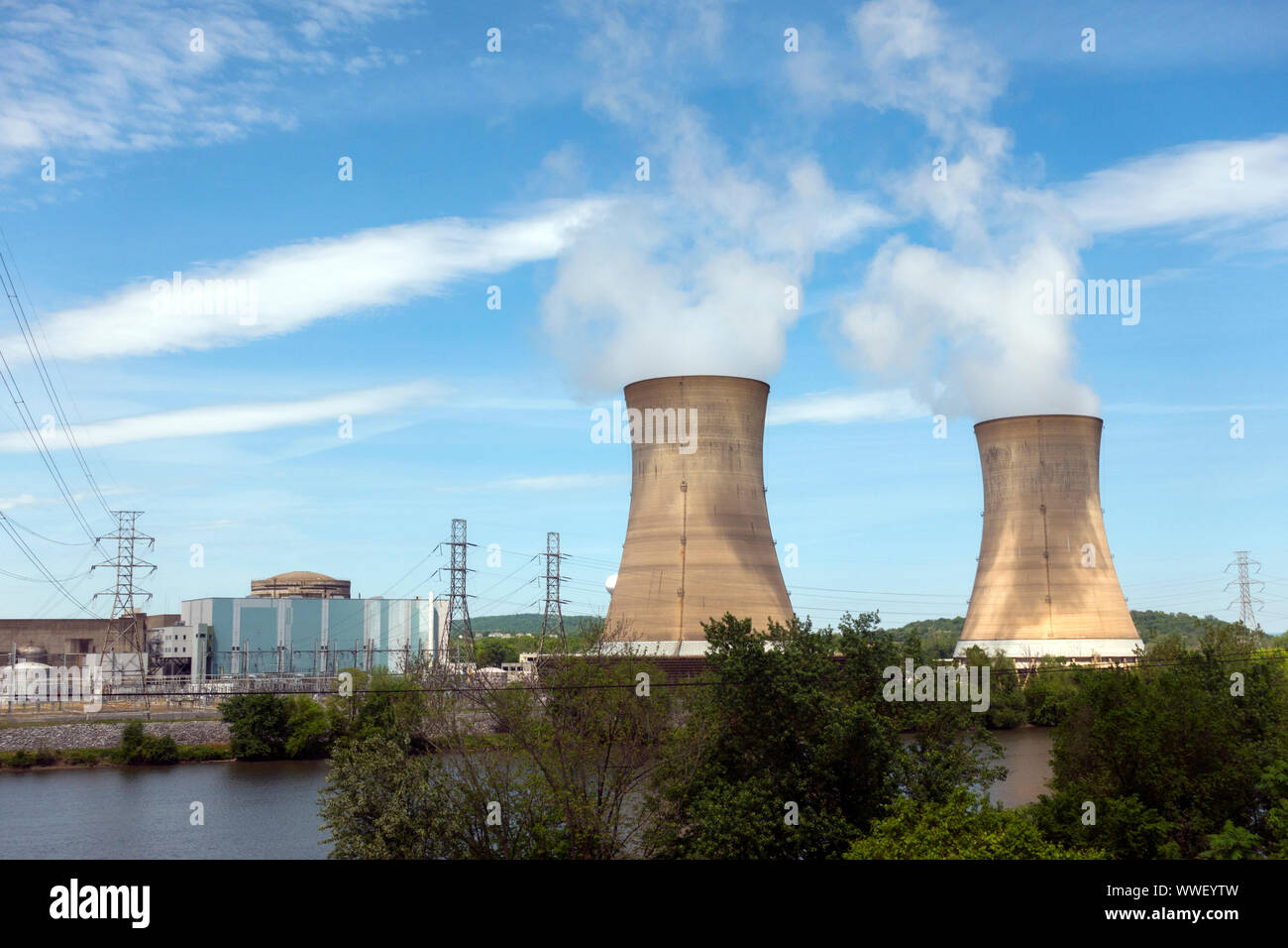 Three Mile Island Nuclear generating station PA Stock Photo - Alamy
