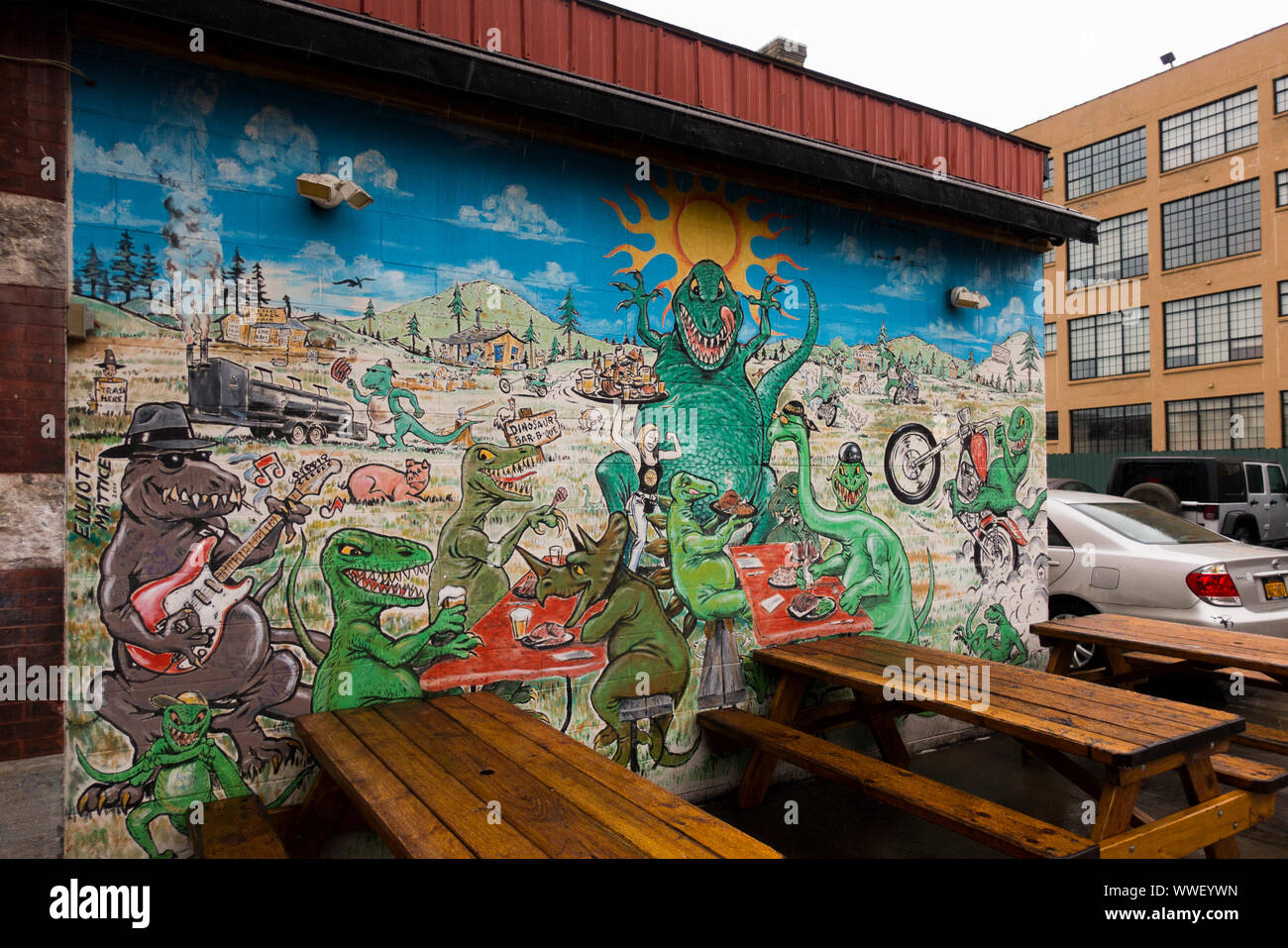 Dinosaur bar b que BBQ in Syracuse NY Stock Photo - Alamy