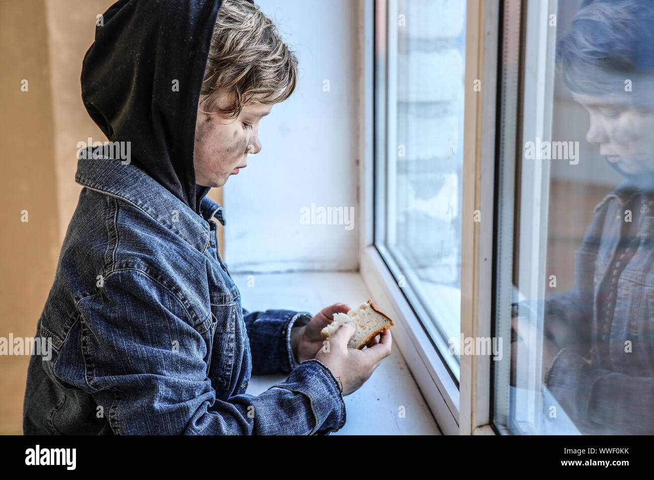 Orphan entrance hi-res stock photography and images - Alamy