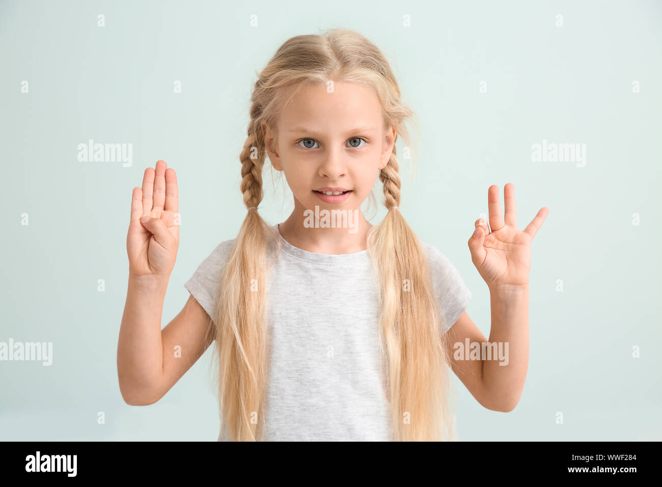 Sign Language For Light 1,900+ American Sign Language Alphabet Stock