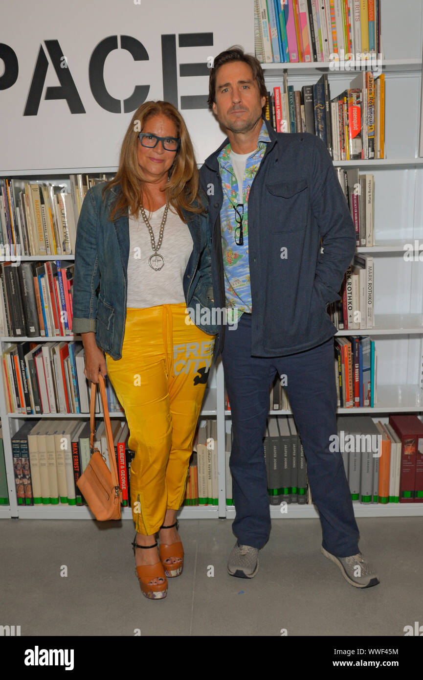 NEW YORK, NY - SEPTEMBER 12: Ann Tenenbaum and Luke Wilson attend Pace ...
