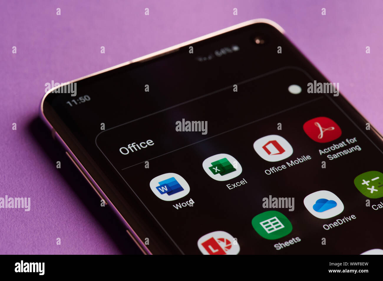 Connect apps hi-res stock photography and images - Alamy