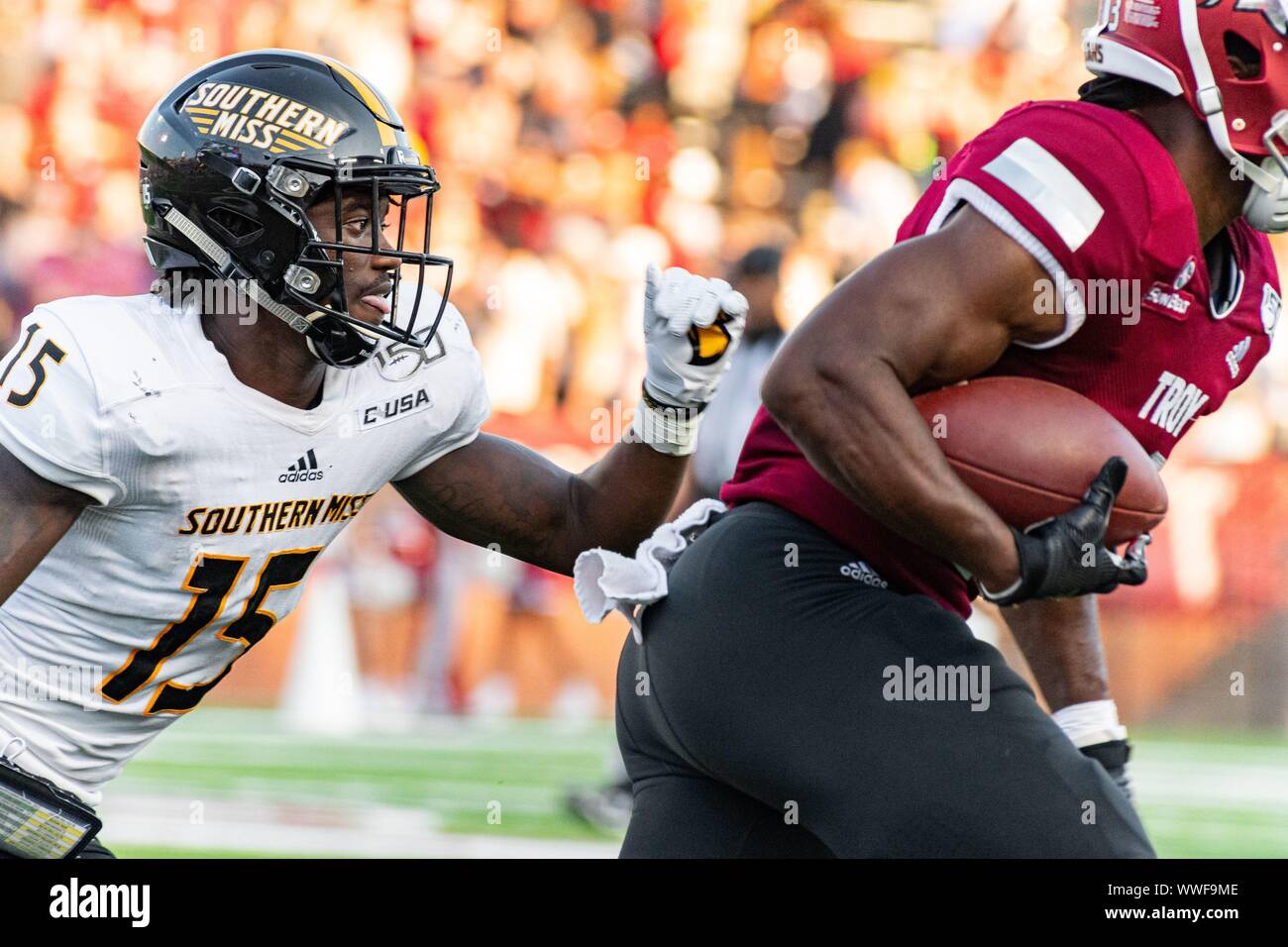 University of alabama stadium hi-res stock photography and images - Alamy