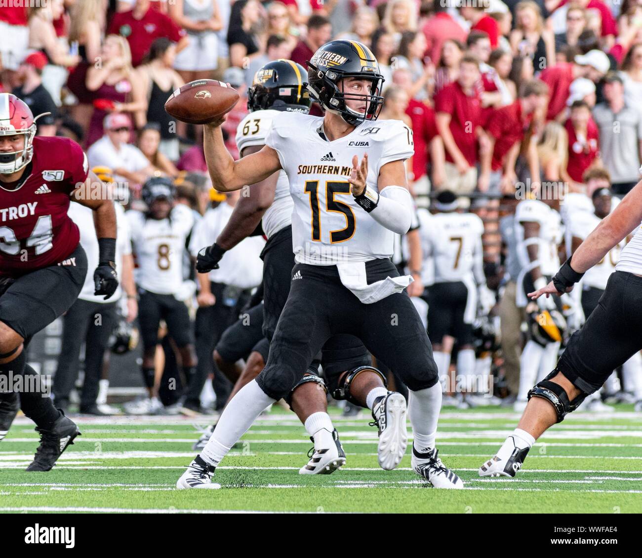 University of alabama stadium hi-res stock photography and images - Alamy