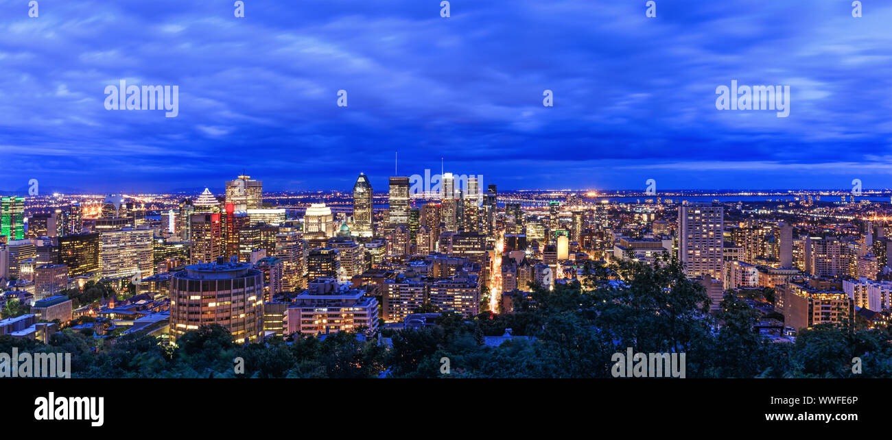 Canadian city at night hi-res stock photography and images - Alamy