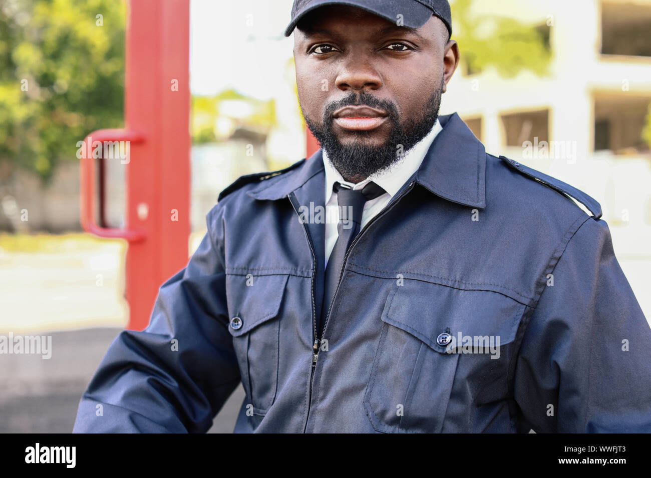 African american security guard hi-res stock photography and images - Alamy