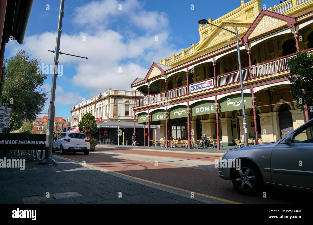 Shopping in fremantle hi-res stock photography and images - Alamy