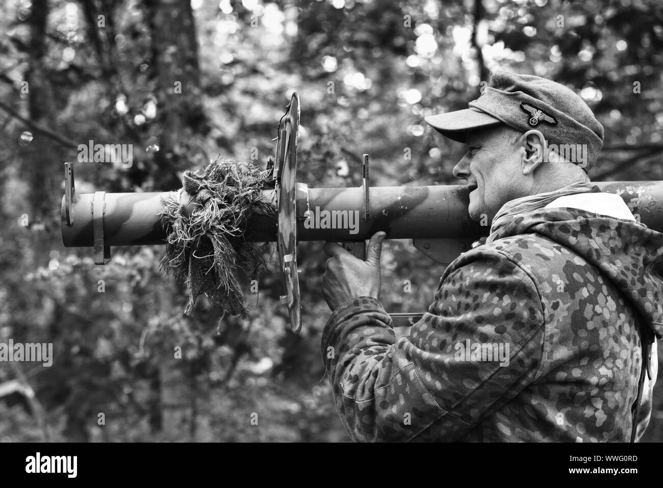 Panzerschreck german bazooka hi-res stock photography and images - Alamy