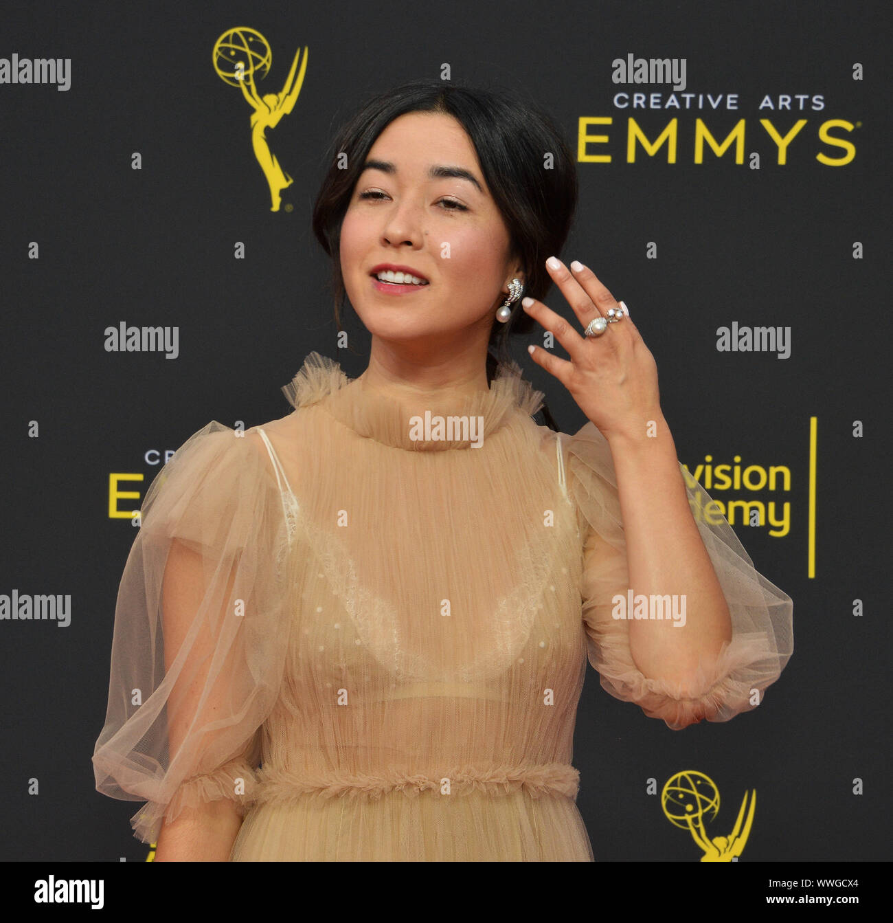 Tv show maya hi-res stock photography and images - Alamy