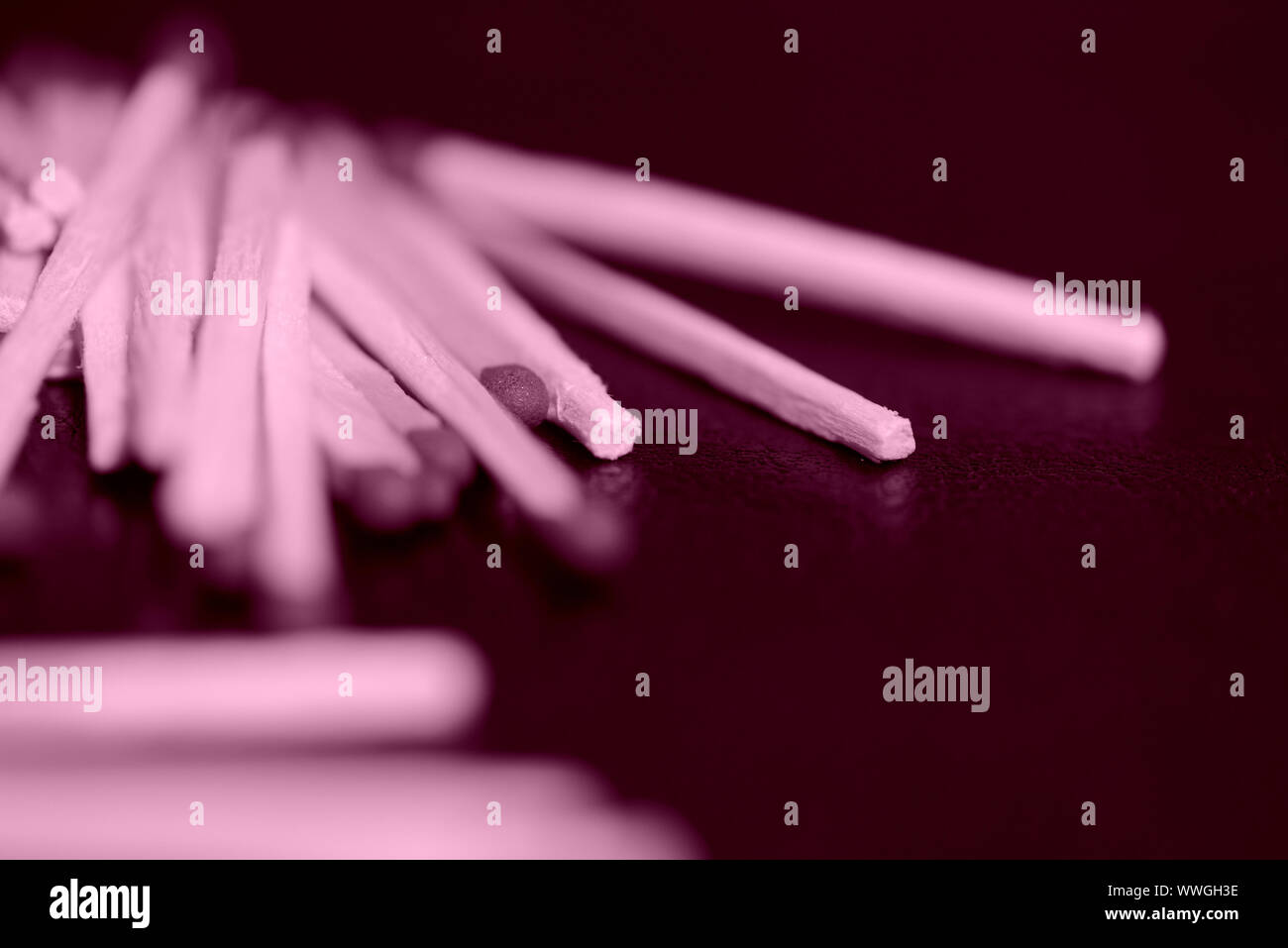 Dark pink flame hi-res stock photography and images - Alamy