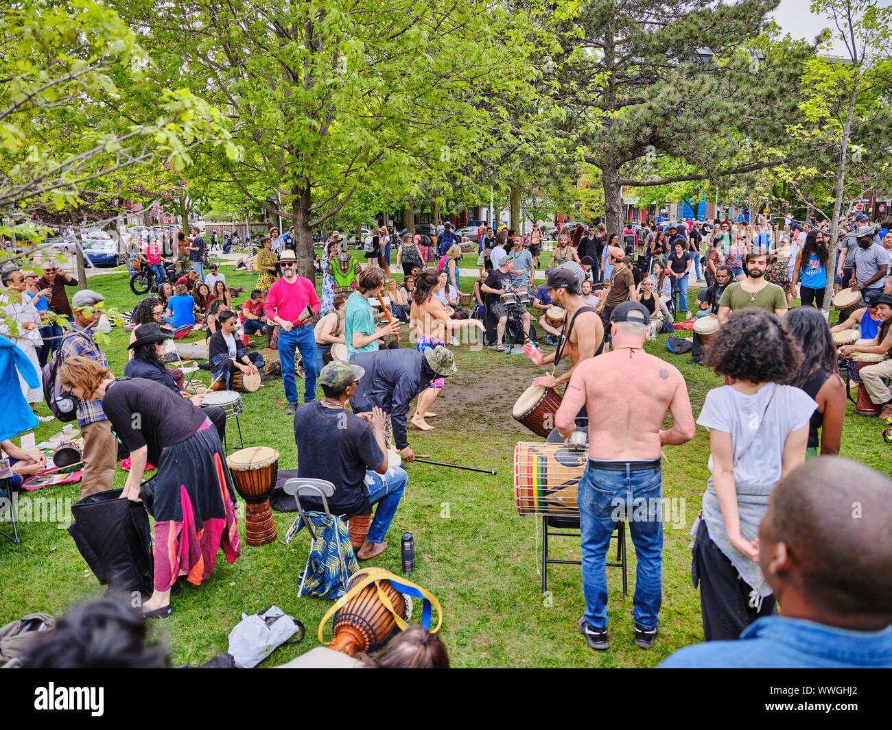 Kensington park activities hi-res stock photography and images - Alamy