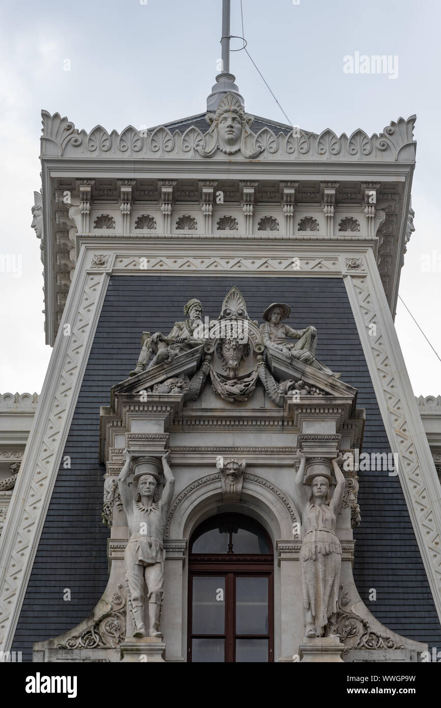 Alexander Milne Calder's sculptures on the west face of City Hall ...