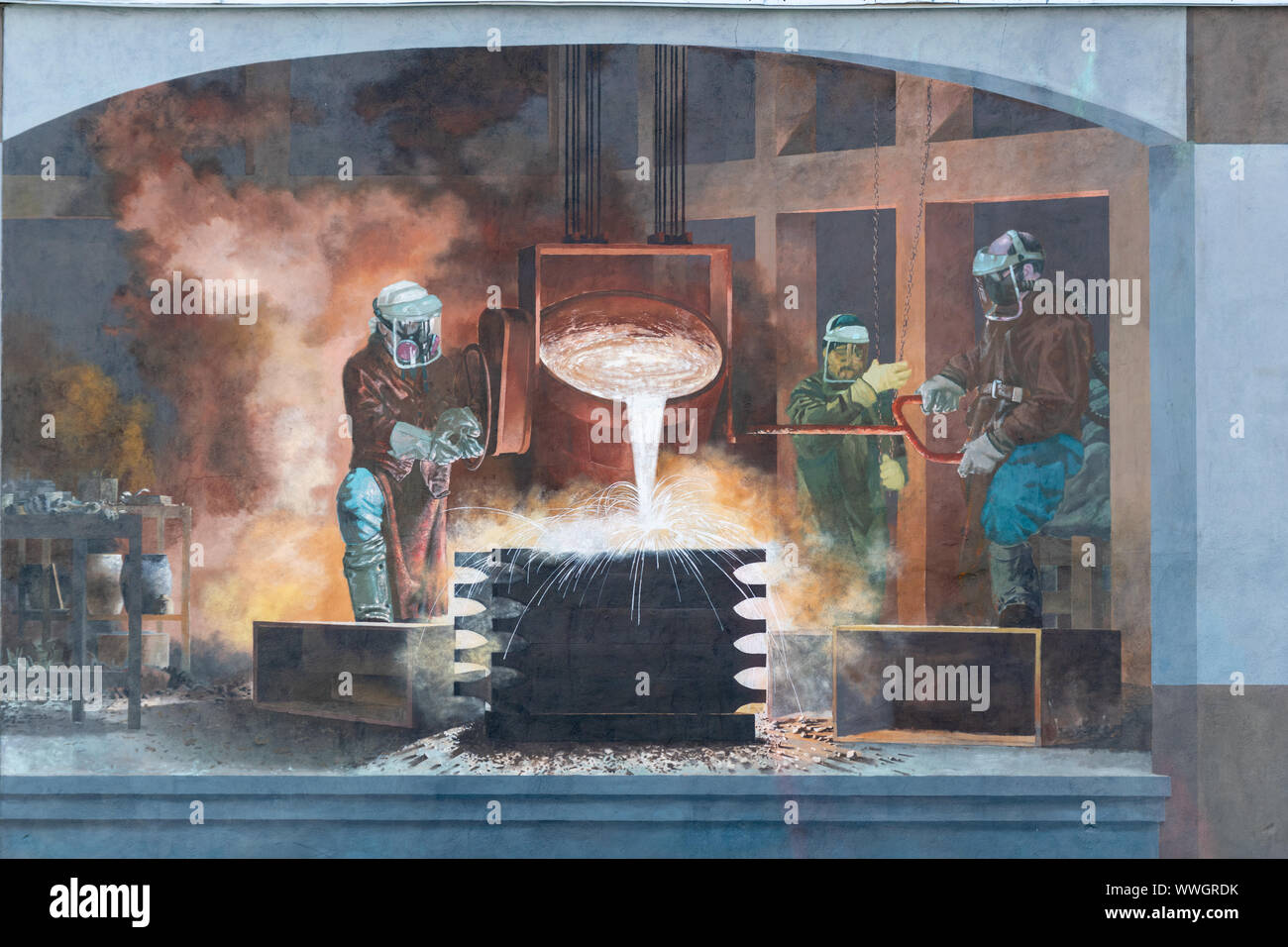 Michael Webb's - Building the City - mural on a building on Moravian St ...