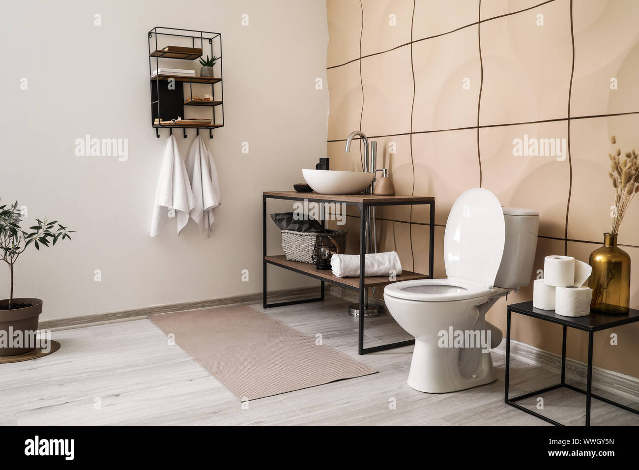 Interior of clean modern bathroom Stock Photo - Alamy