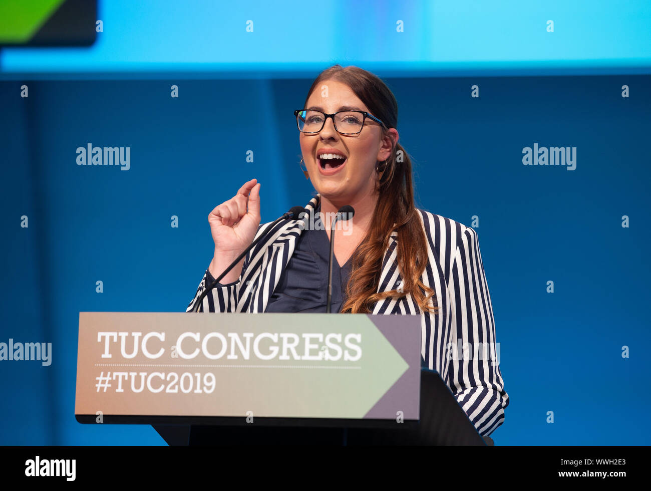 Laura pidcock hi-res stock photography and images - Alamy