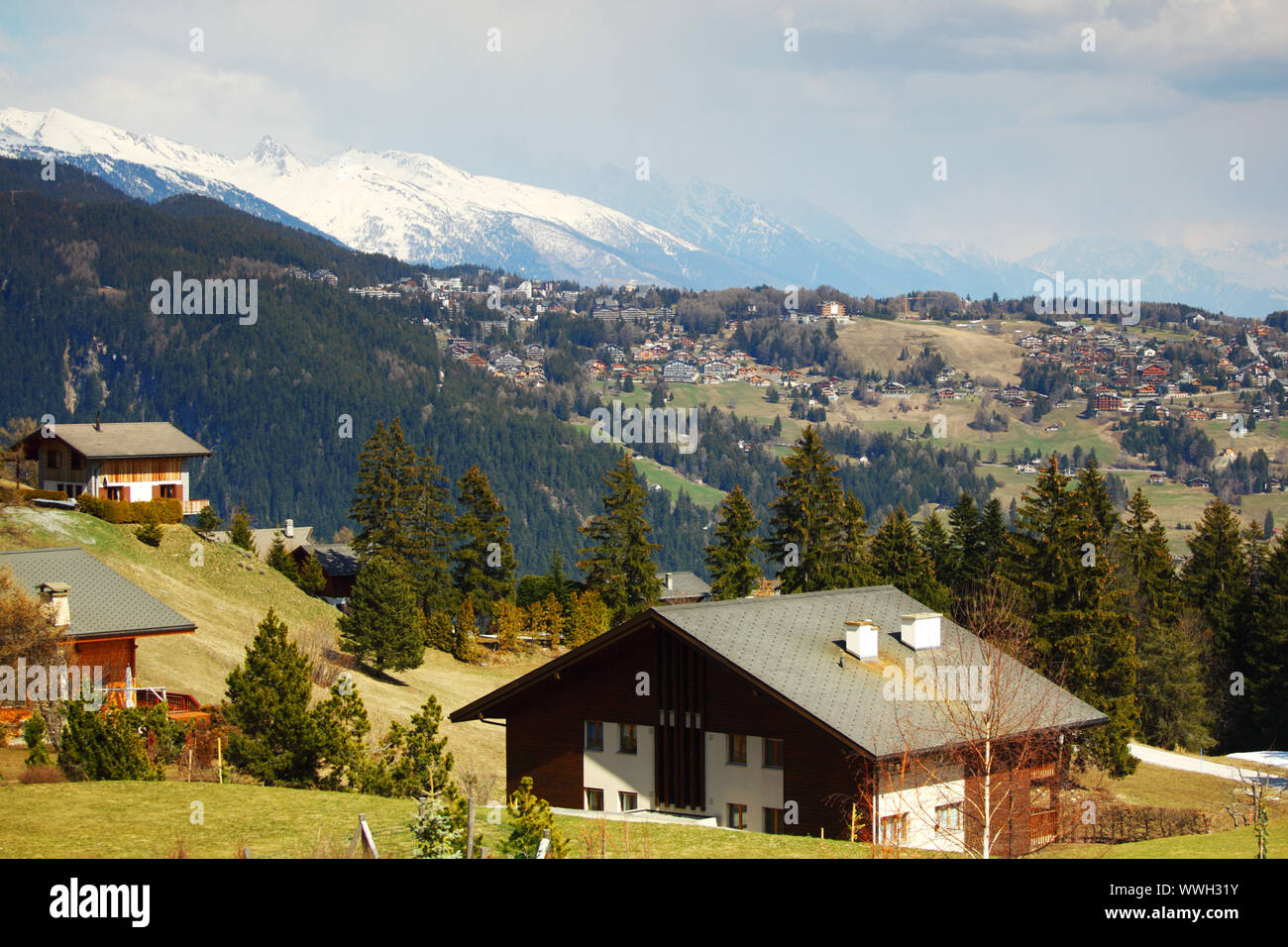 Silver chalet hi-res stock photography and images - Alamy