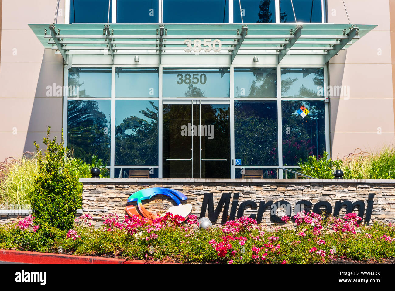 Acquired information hi-res stock photography and images - Alamy