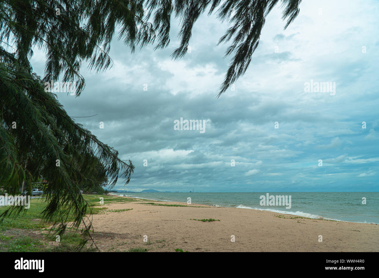 Naphat Tharaphirom Beach close U Tapao airport and connect to Chonburi ...