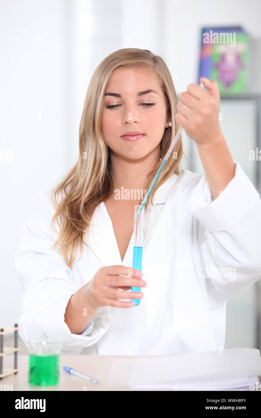 student in lab class Stock Photo - Alamy