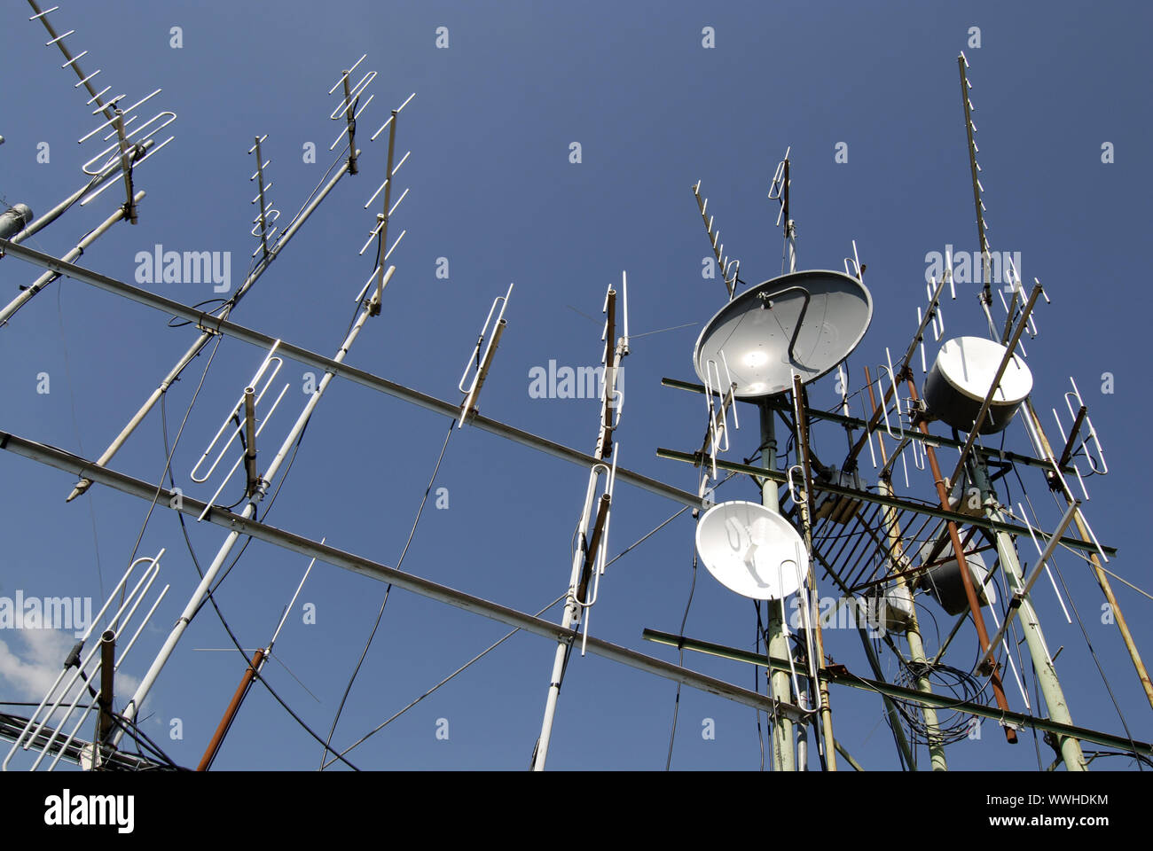 Radio installation hi-res stock photography and images - Alamy