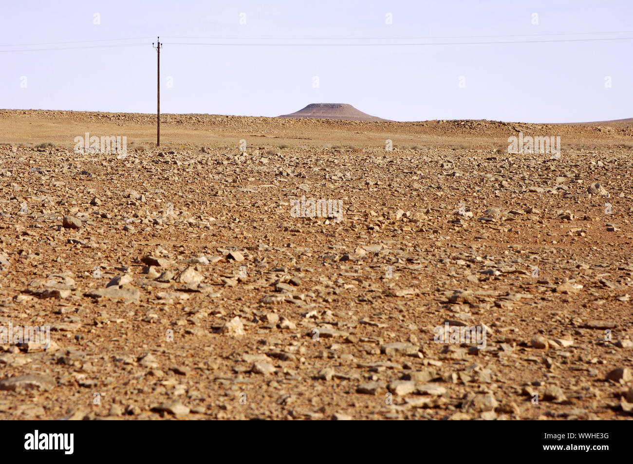 Internet desert telecommunication hi-res stock photography and images ...
